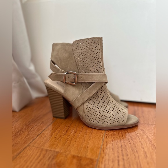 Restricted | Shoes | Restricted Tan Perforated Faux Leather Peep Toe ...